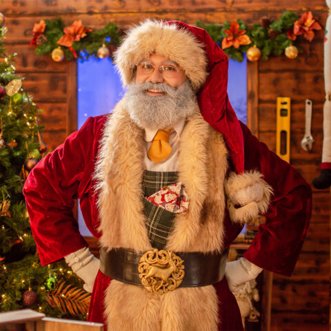 Presiona aqui para crear tu experiencia con Santa